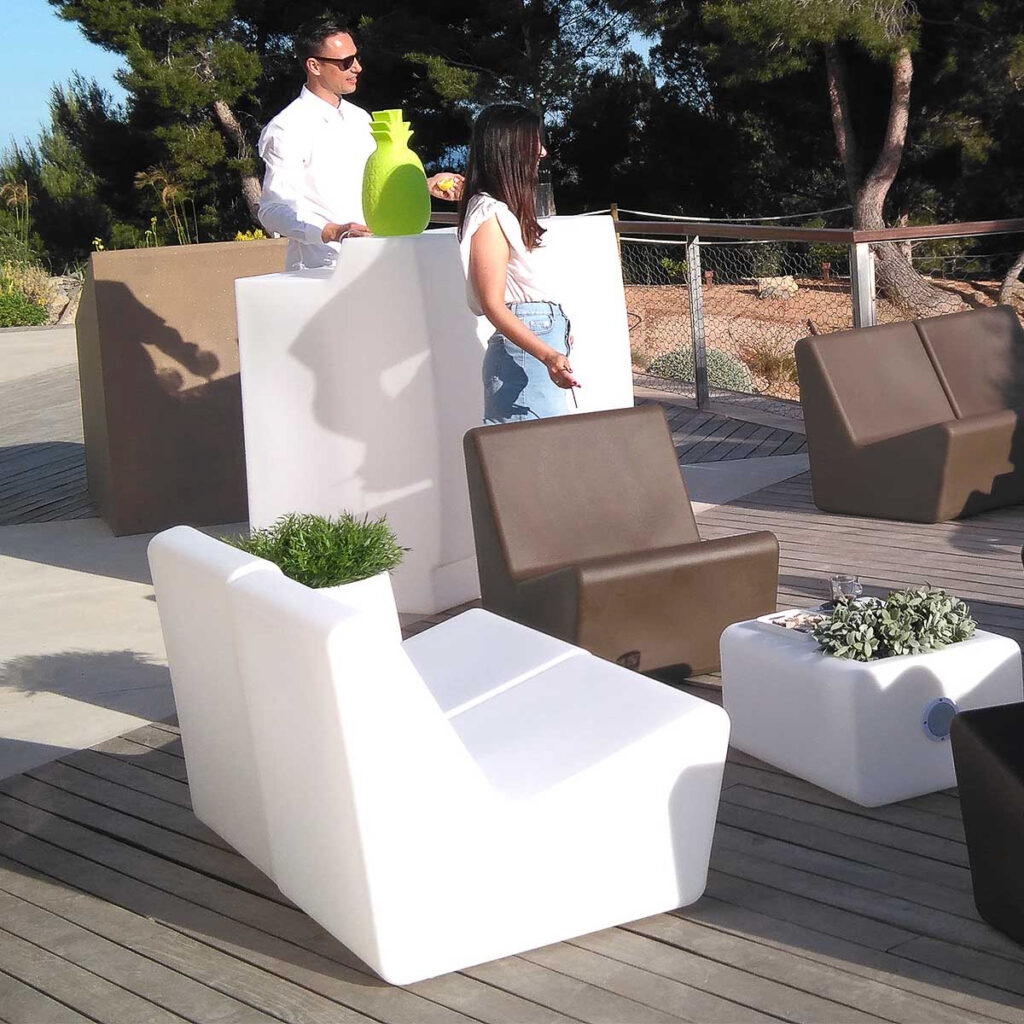 TARIDA SIT outdoor chair with Solar lighting for gardens or terraces