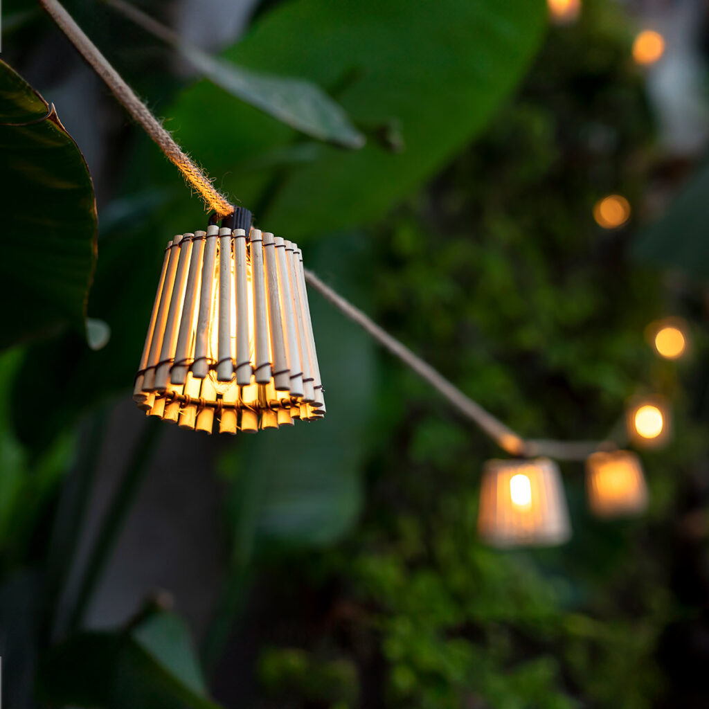 OKINAWA DECORATIVE GARLAND - Newgarden